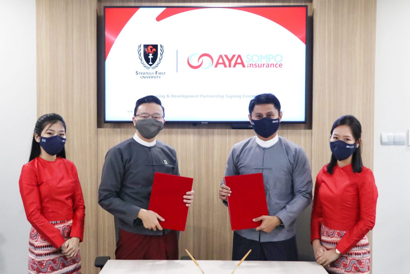 Learning and Development Partnership Signing Ceremony Between AYA SOMPO ...